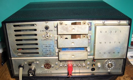 RCAジャックに或る筈のショートプラグが無いので自作しました。